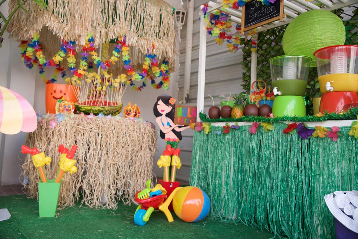 Beach / Surf Birthday Party Ideas | Photo 1 of 44 | Catch My Party