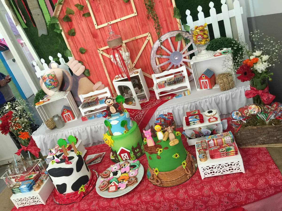 Bubba and friends at the farm Birthday Party Ideas | Photo 1 of 13 ...