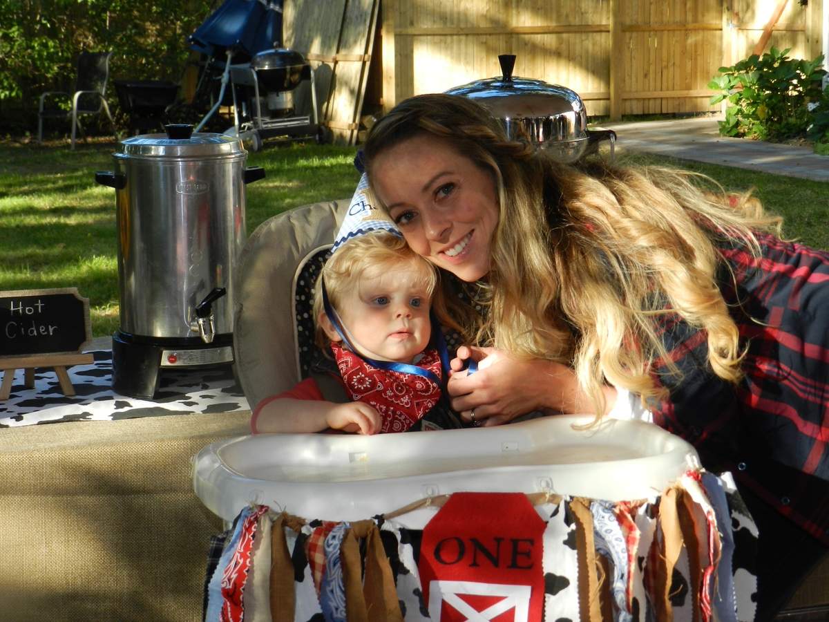 Farm/barnyard/fall Birthday Party Ideas | Photo 8 of 80 | Catch My Party