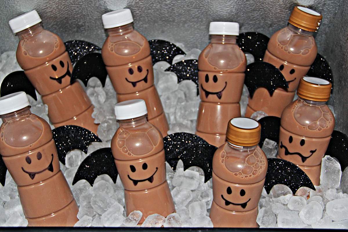 Bats Halloween Party Ideas | Photo 19 of 19 | Catch My Party