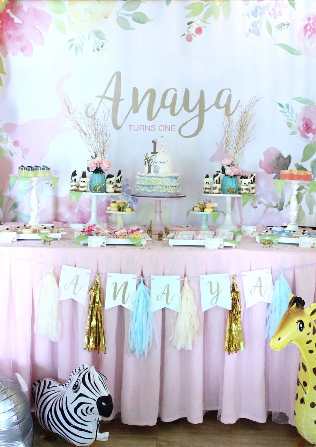 Sweet Safari Birthday Party Ideas | Photo 1 of 13 | Catch My Party