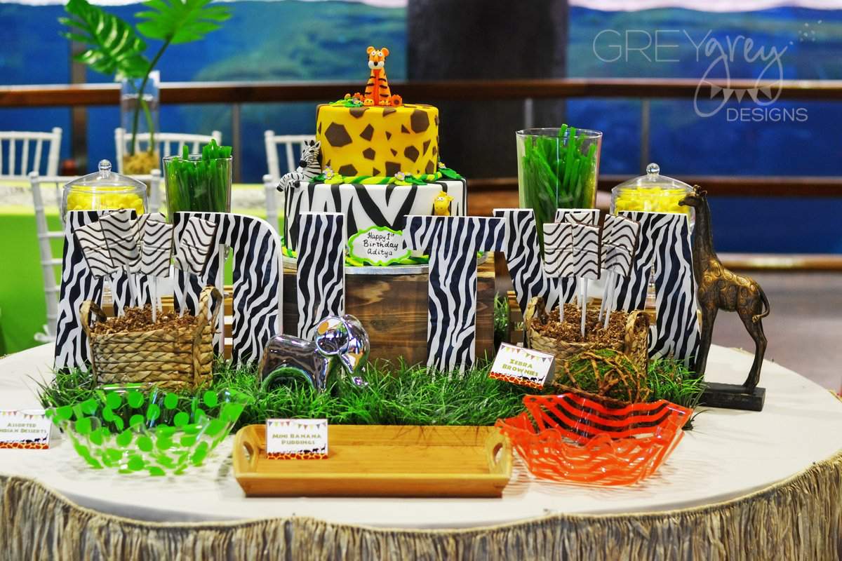 Zoo, Safari Birthday Party Ideas | Photo 1 of 51 | Catch My Party