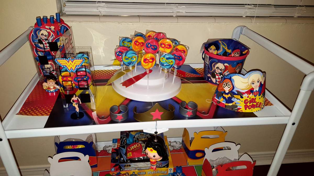 DC Superhero Girls Party Birthday Party Ideas | Photo 1 of 26 | Catch ...