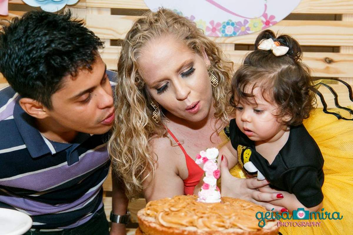 Garden Birthday Party Ideas | Photo 2 of 92 | Catch My Party