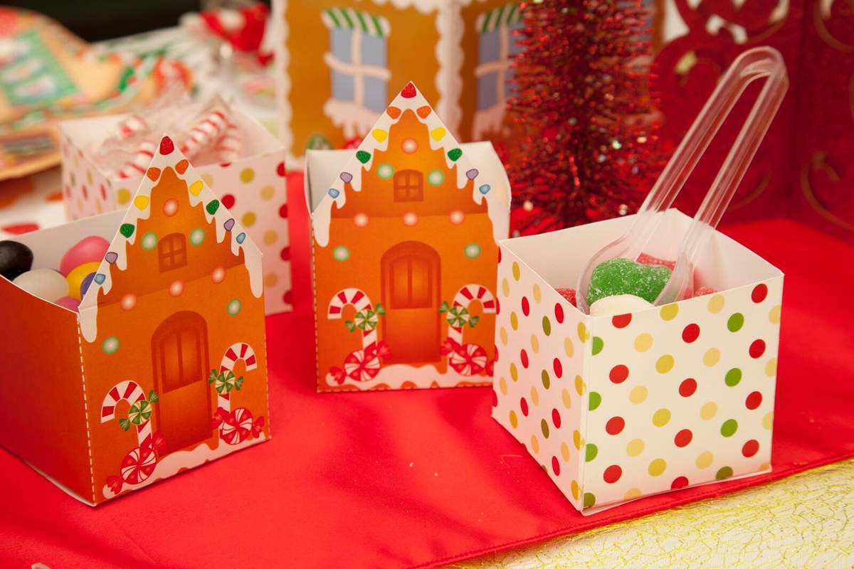 Holiday - Gingerbread house - Hot Cocoa Bar Christmas/Holiday Party ...