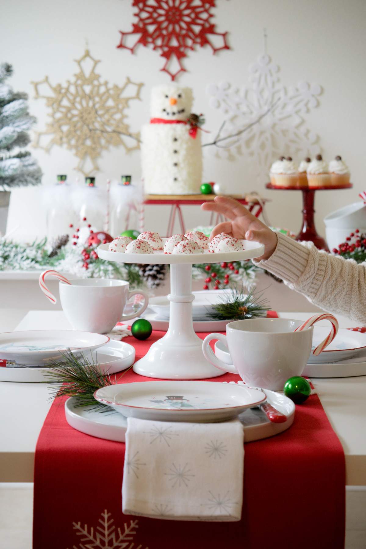 Snowman Holiday Party Party Ideas | Photo 1 of 31 | Catch My Party