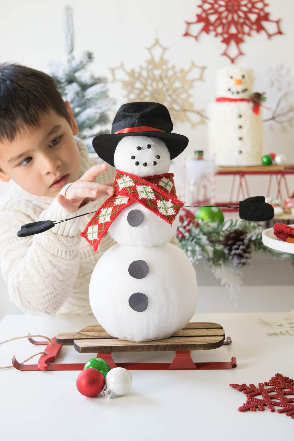 Snowman Holiday Party Party Ideas | Photo 1 of 31 | Catch My Party