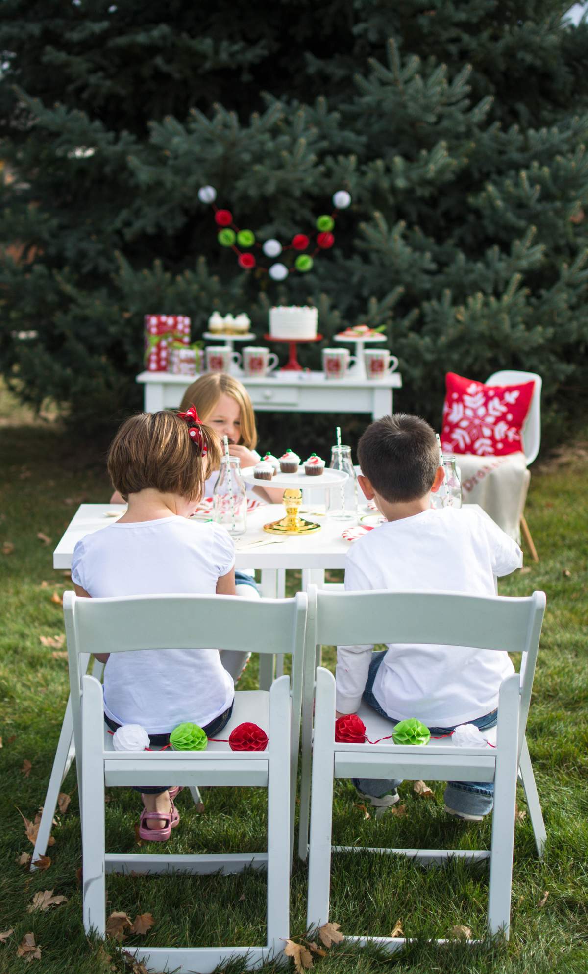 The Elf Holiday Party Party Ideas | Photo 1 of 63 | Catch My Party