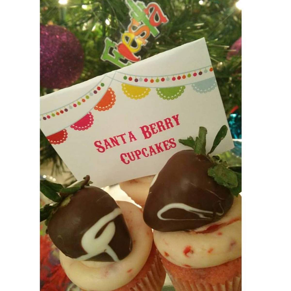 Fiesta / Mexican Christmas/Holiday Party Ideas | Photo 25 of 33 | Catch ...