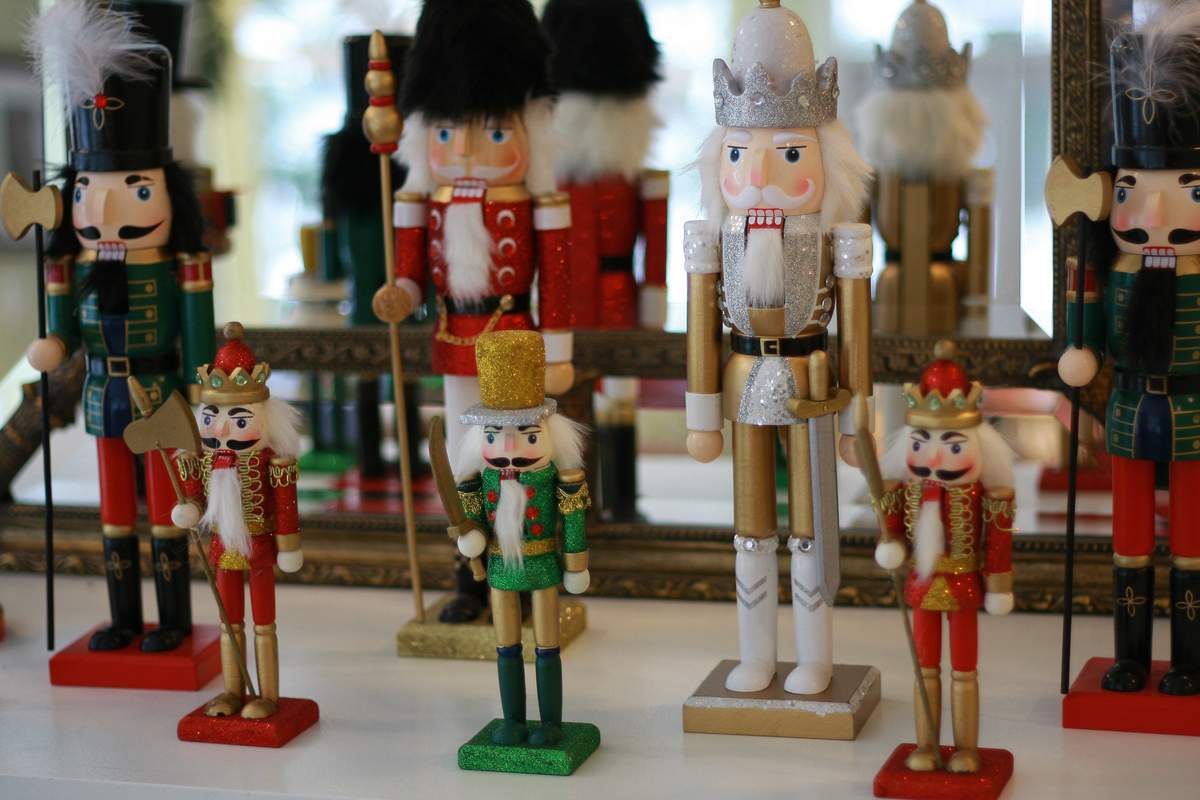 Tartan Nutcracker Christmas/Holiday Party Ideas | Photo 1 of 26 | Catch ...