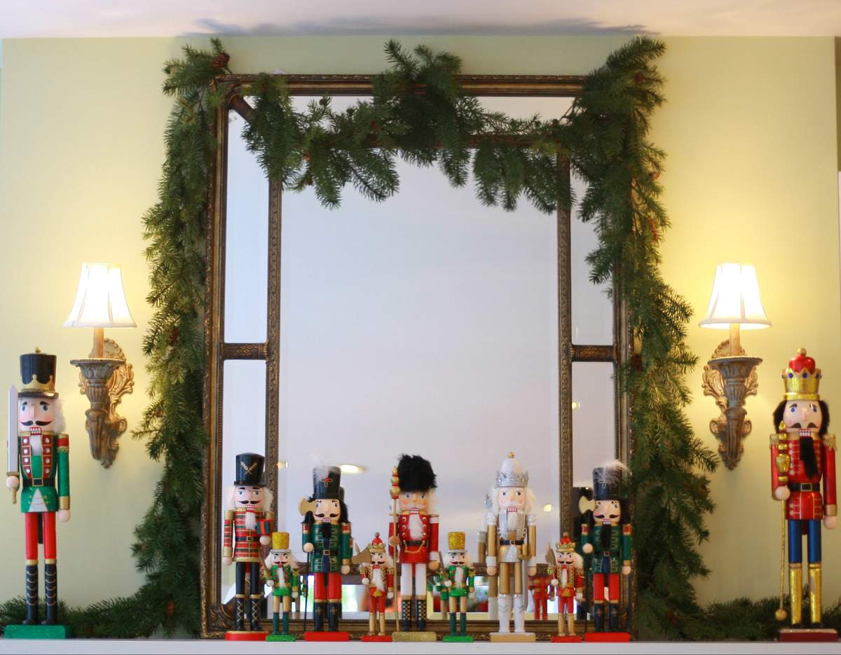 Tartan Nutcracker Christmas/Holiday Party Ideas | Photo 1 of 26 | Catch ...