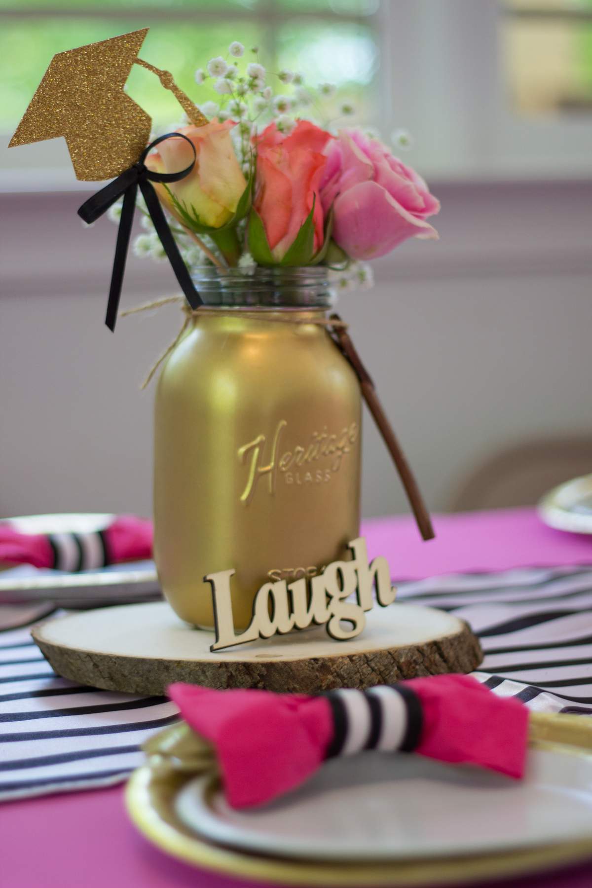 Kate Spade Inspo Graduation/End of School Party Ideas | Photo 3 of 16 ...