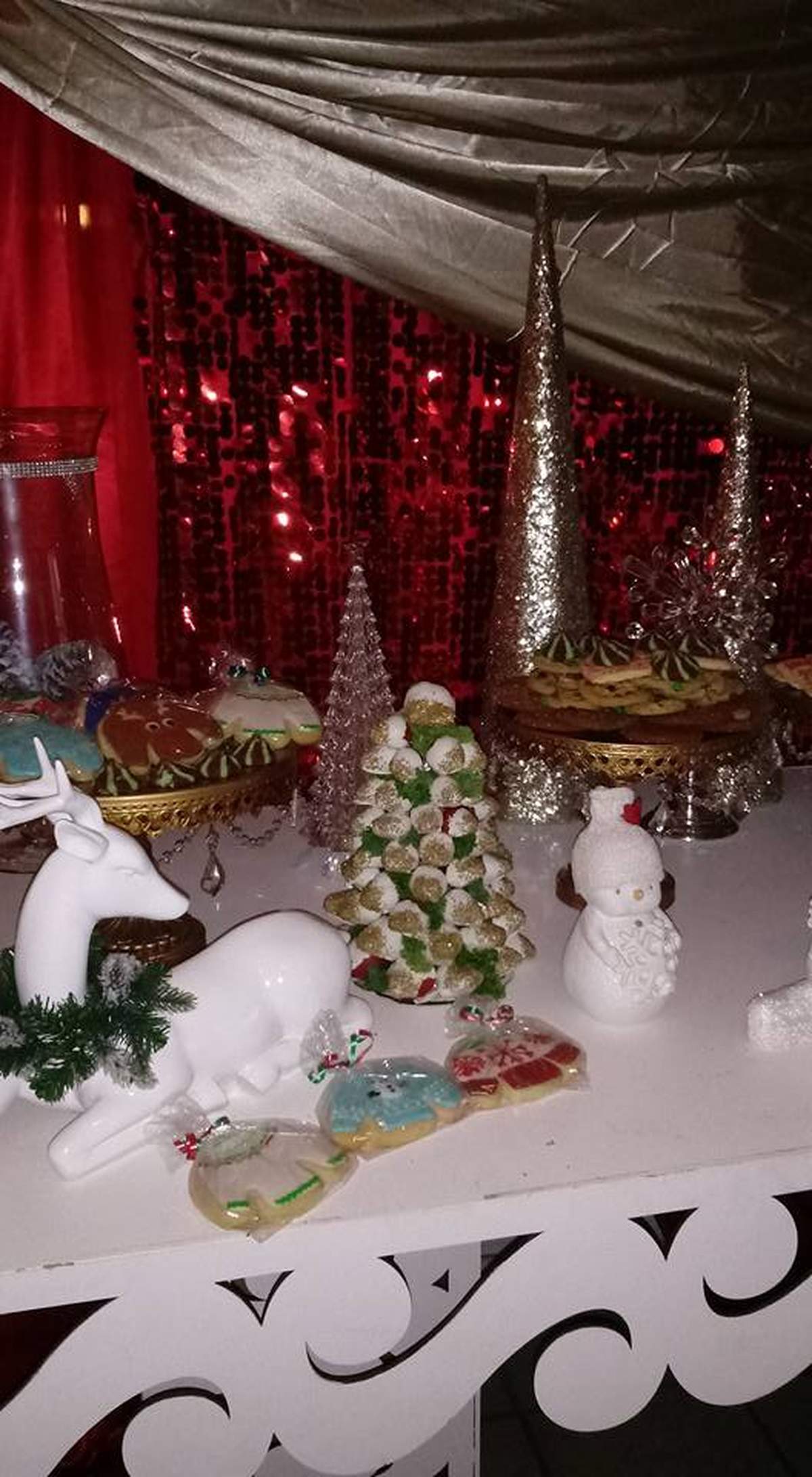 Christmas/Holiday Party Ideas | Photo 4 of 17 | Catch My Party