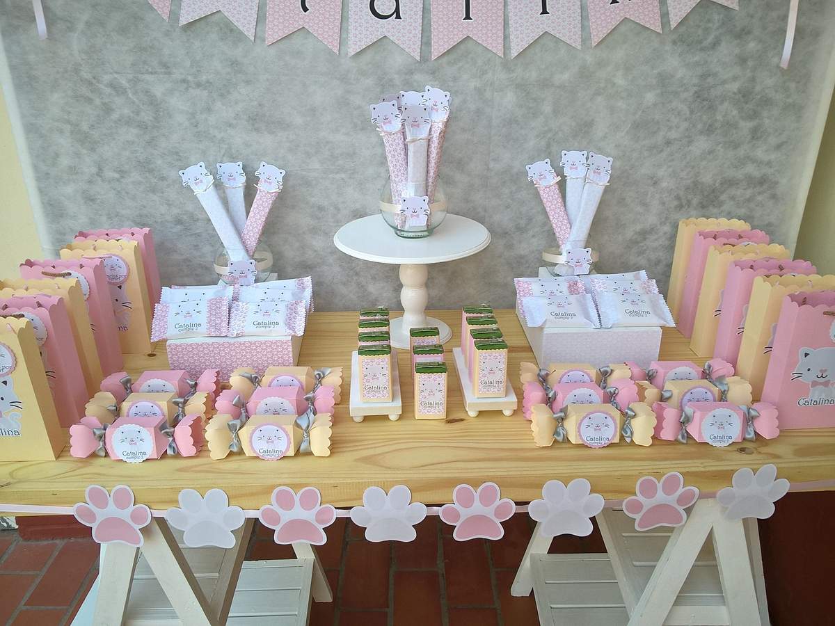 Kitty Cat Birthday Party Ideas | Photo 2 of 21 | Catch My Party