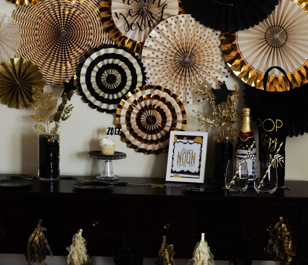 Noon Years Eve Kids Countdown New Year's Party Ideas | Photo 1 of 17 ...