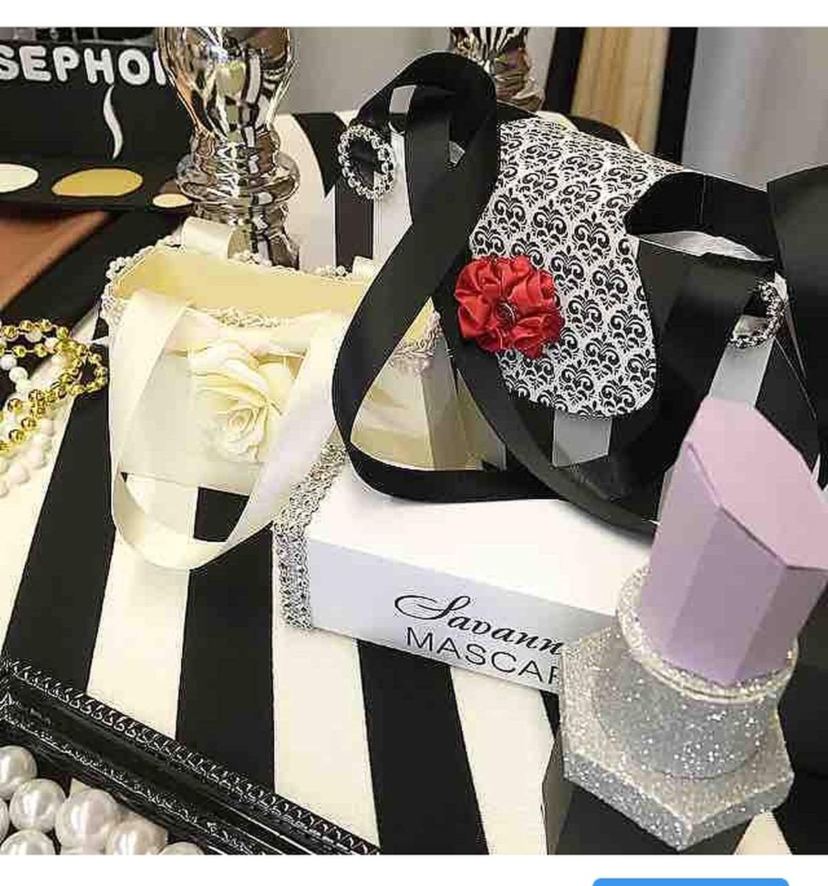 Glamorous Sephora Theme Birthday Party Ideas | Photo 1 of 12 | Catch My ...