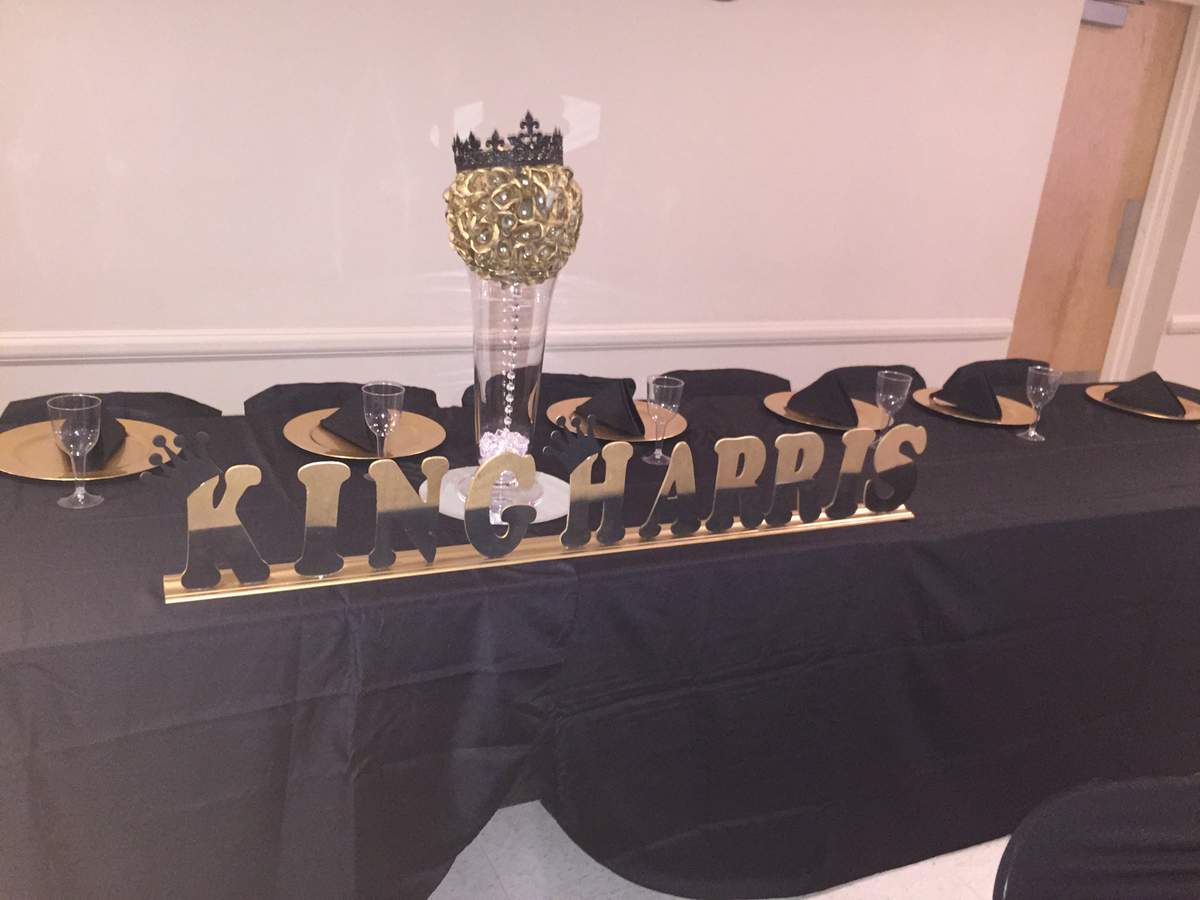 King theme Birthday Party Ideas | Photo 1 of 13 | Catch My Party