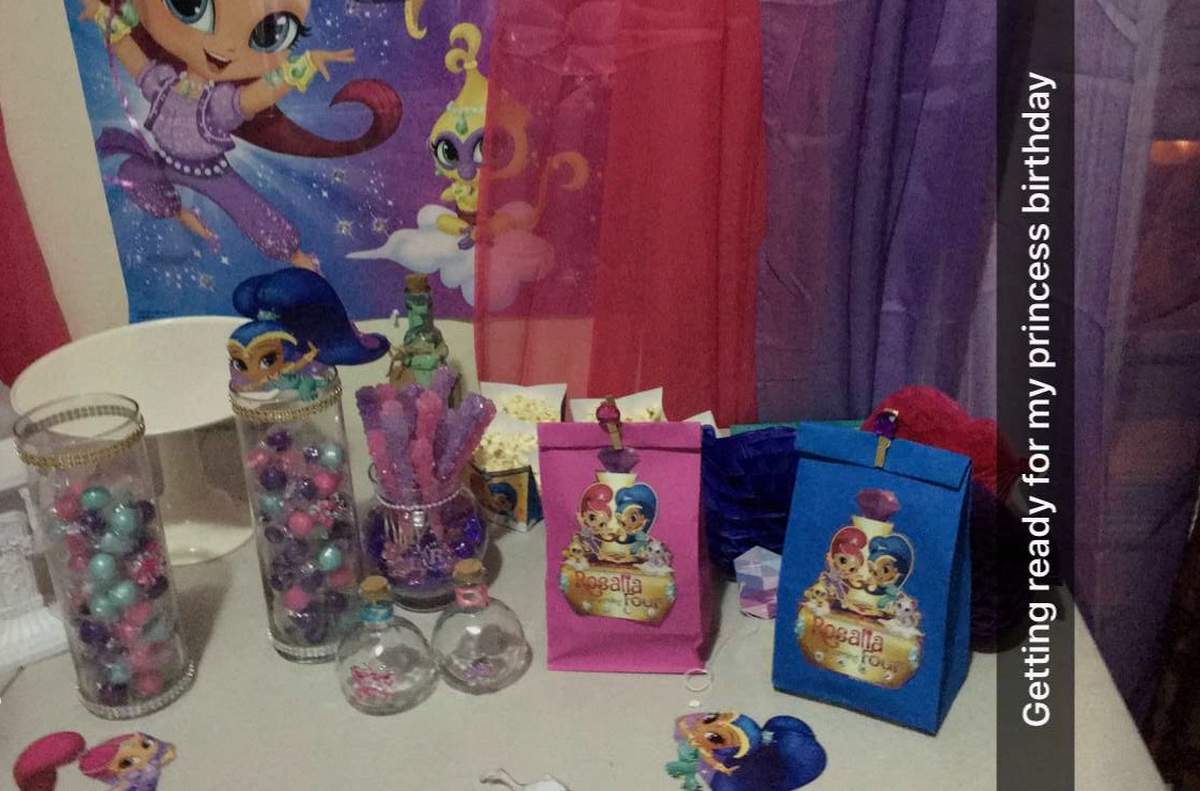 Shimmer and shine Birthday Party Ideas | Photo 4 of 6 | Catch My Party