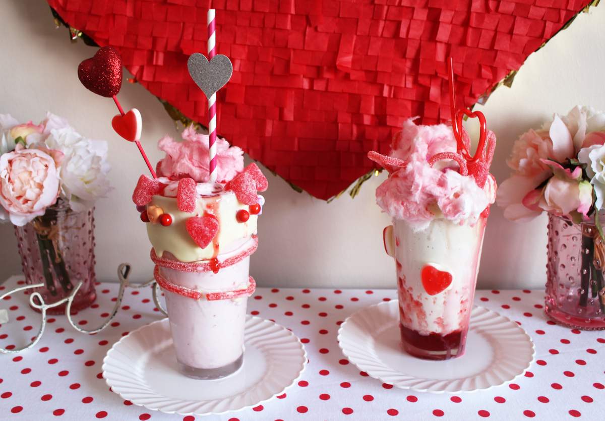 Valentine's Day Valentine's Day Party Ideas | Photo 1 of 9 | Catch My Party