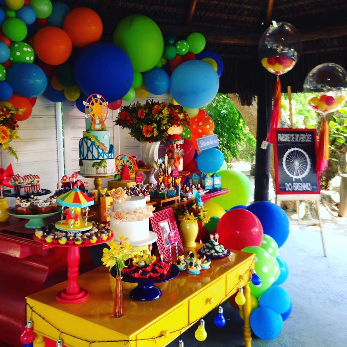 Carnivale / Rio Birthday Party Ideas | Photo 2 of 19 | Catch My Party