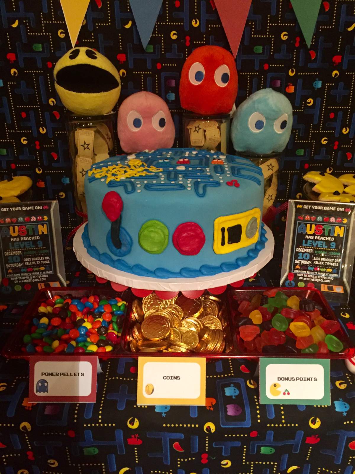 PAC-Man Birthday Party Ideas | Photo 13 of 23 | Catch My Party