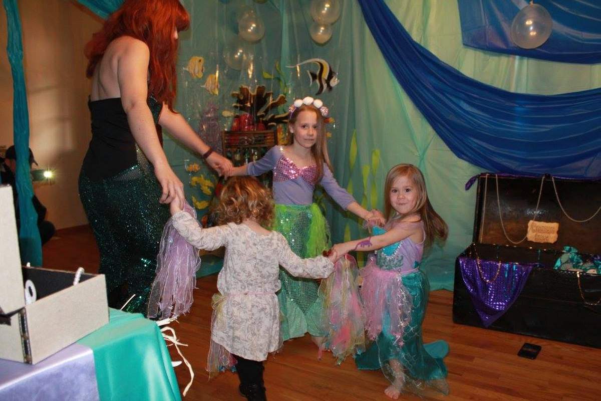 Mermaid Birthday Party Ideas | Photo 29 of 40 | Catch My Party