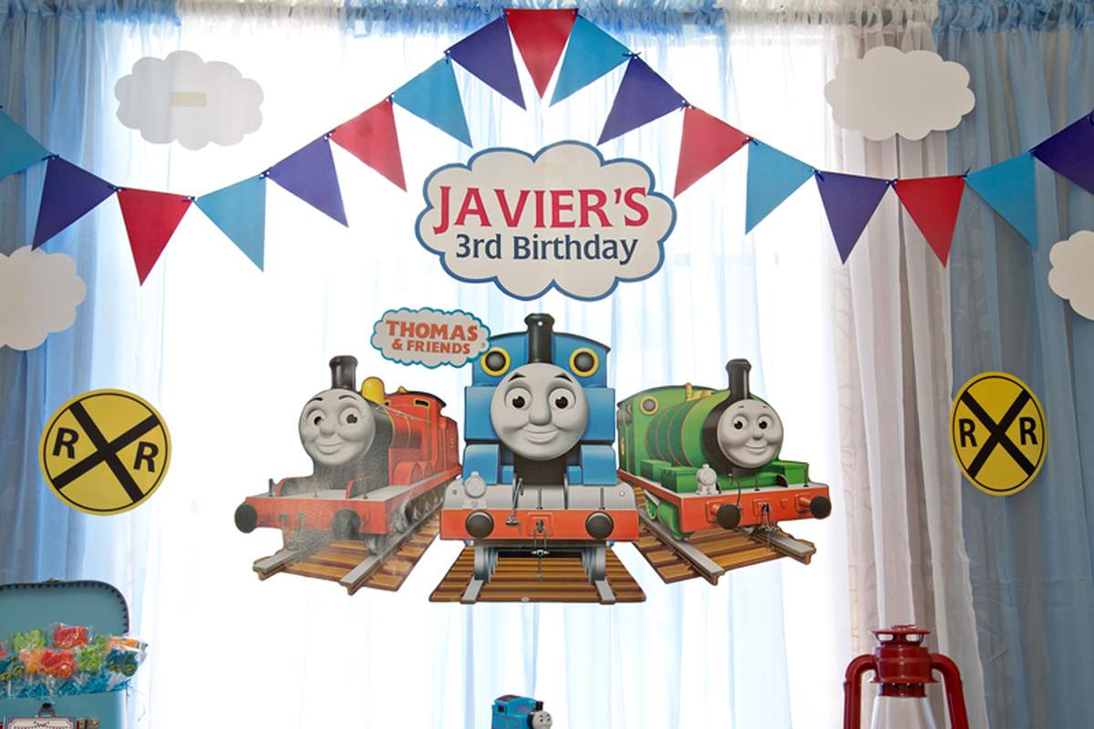 Thomas the Train Birthday Party Ideas | Photo 1 of 44 | Catch My Party