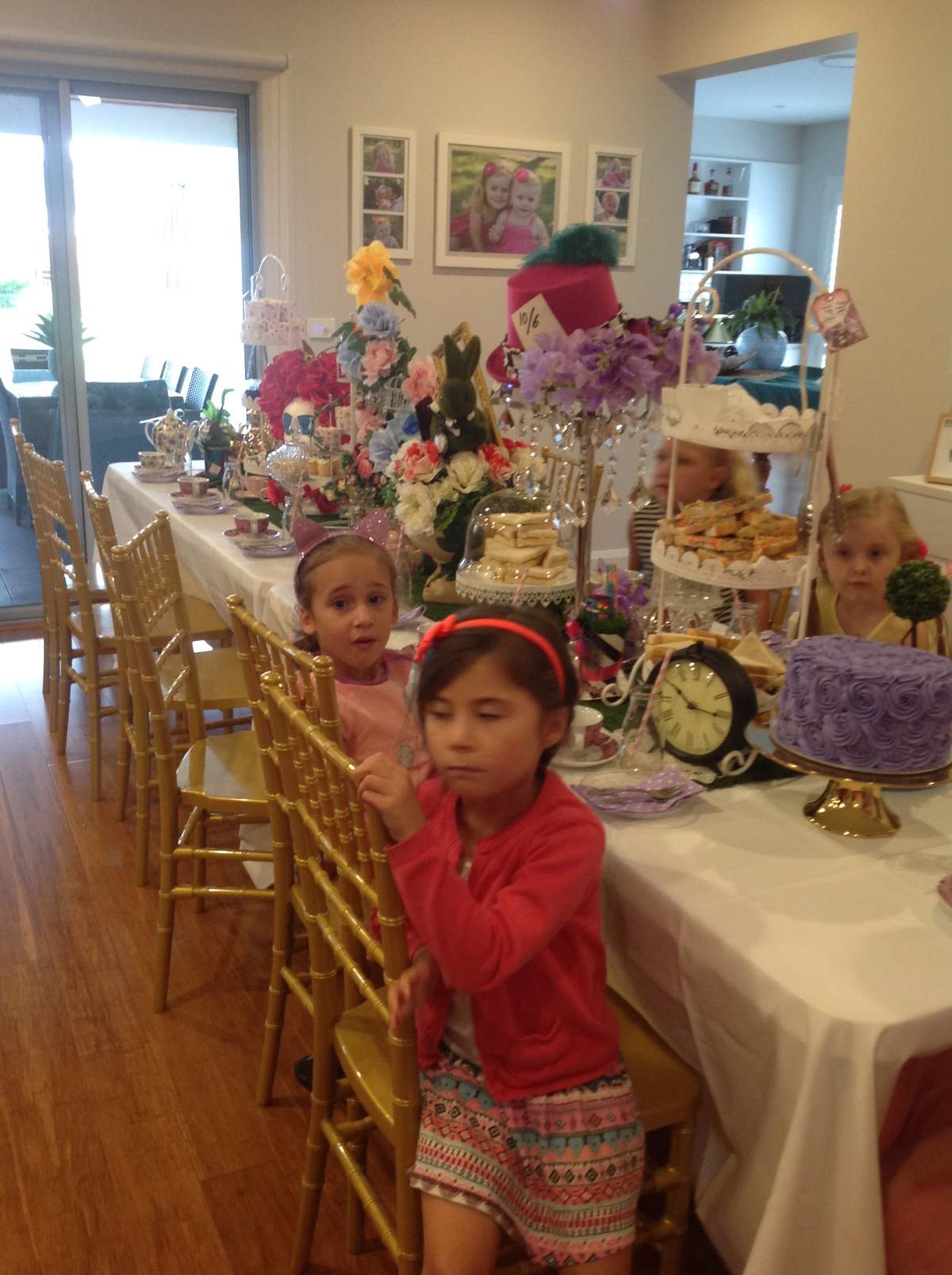 Alice in Wonderland / Tea Party "Kids High Tea Pamper Par-Tea" | Catch ...