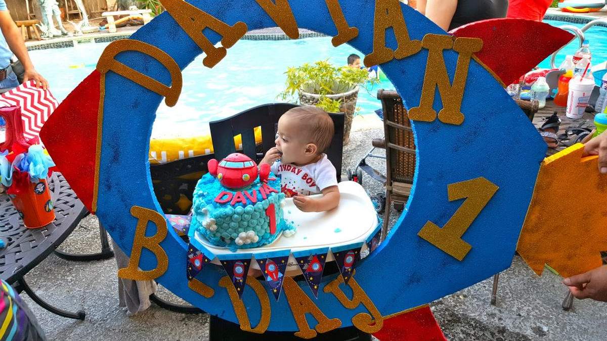 Little Einsteins Birthday Party Ideas | Photo 10 of 12 | Catch My Party