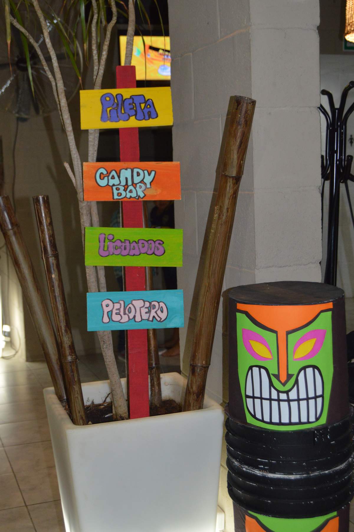 Beach / Surf Birthday Party Ideas | Photo 3 of 16 | Catch My Party