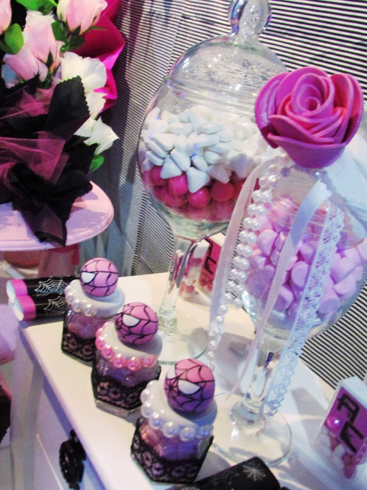 Spider Girl Birthday Party Ideas | Photo 23 of 34 | Catch My Party