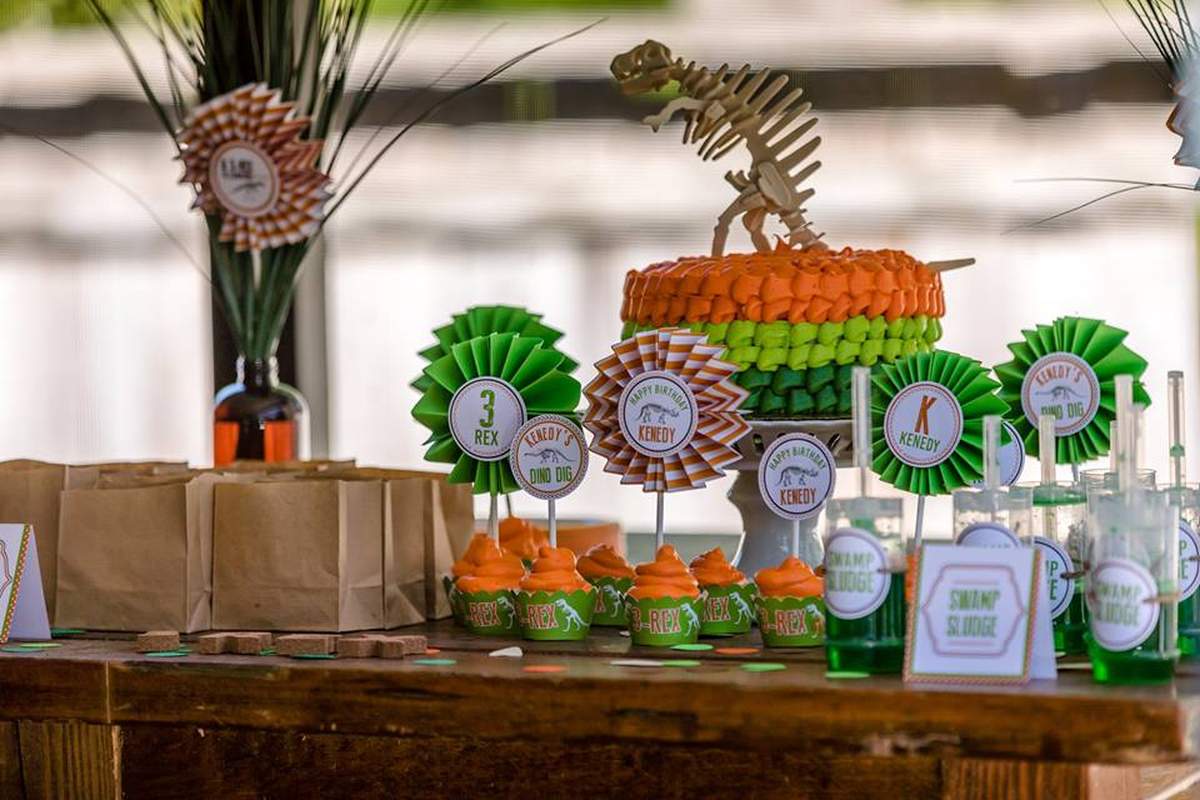 Dinosaurs and Fossils Birthday Party Ideas | Photo 1 of 21 | Catch My Party