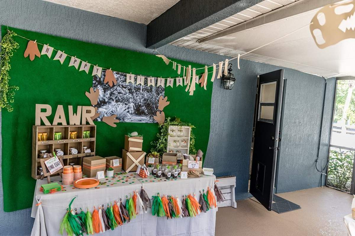 Dinosaurs and Fossils Birthday Party Ideas | Photo 1 of 21 | Catch My Party