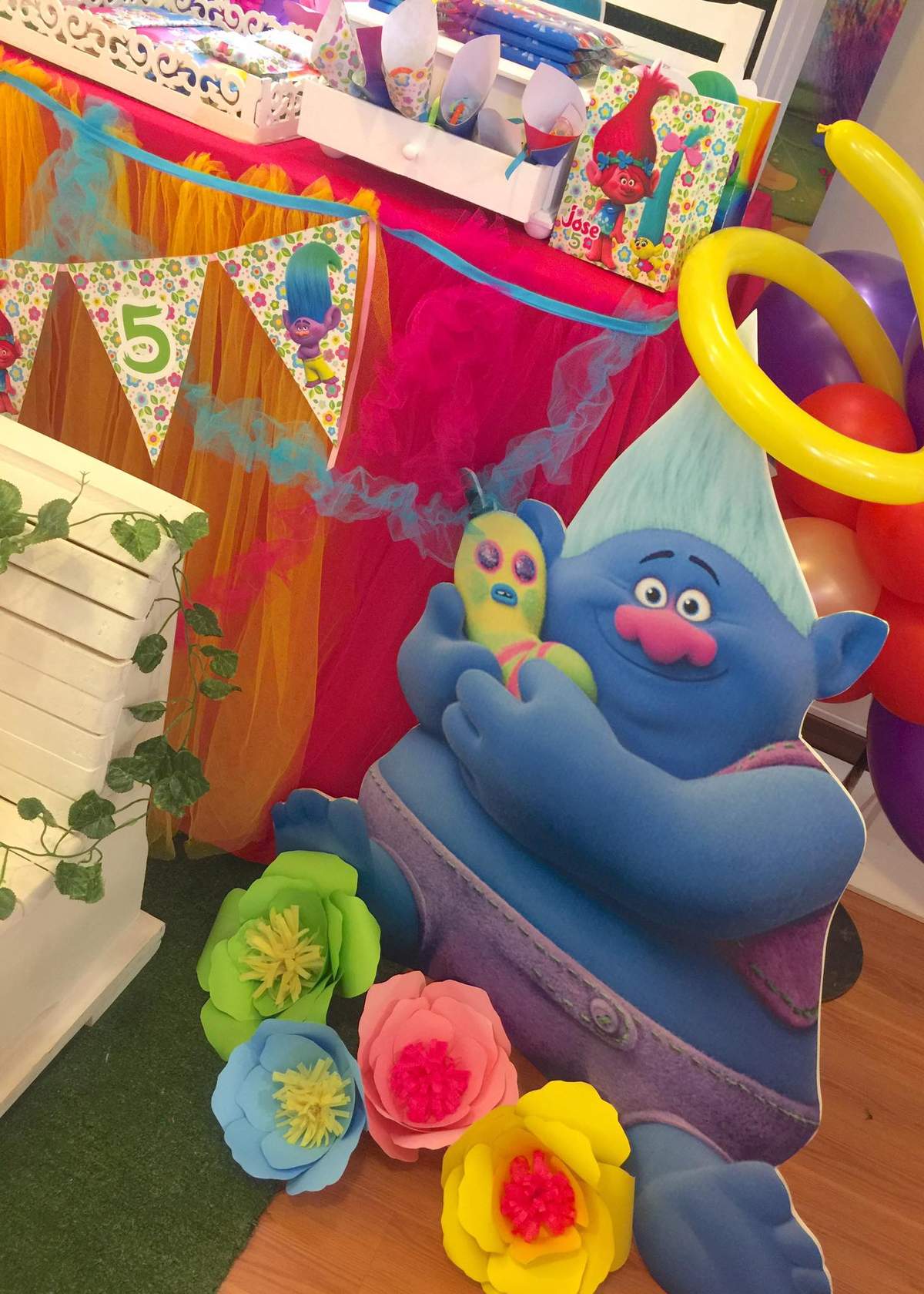 Trolls Birthday Party Ideas | Photo 6 of 10 | Catch My Party