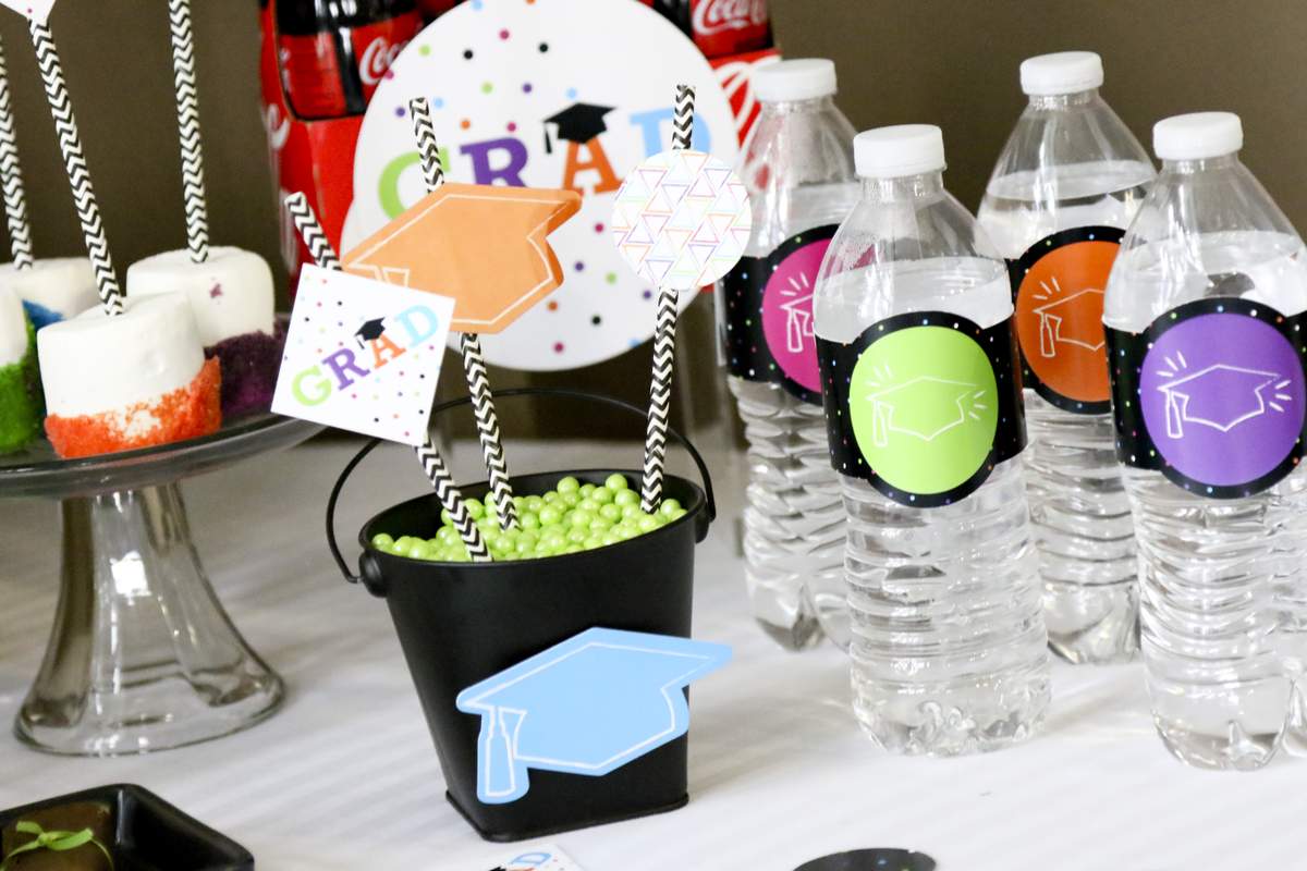 Graduation/End of school / Graduation/End of School "Hats Off Grad ...