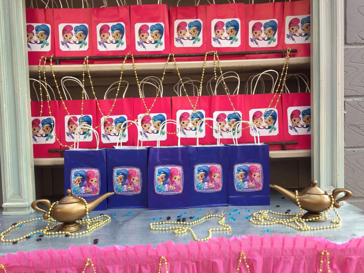 Shimmer and Shine Birthday Party Ideas | Photo 2 of 7 | Catch My Party