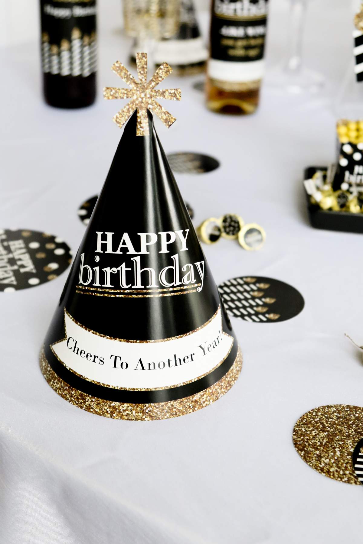 Gold Birthday Party Ideas | Photo 5 of 12 | Catch My Party