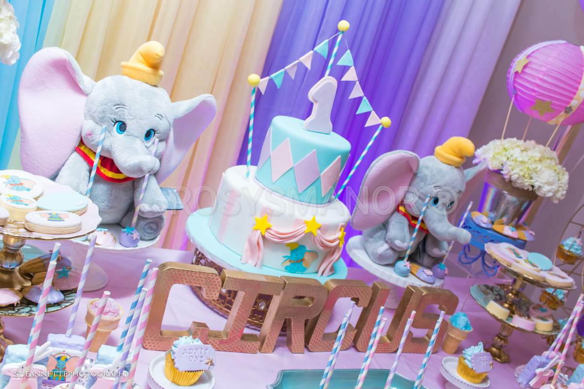 Dumbo Circus Birthday Party Ideas | Photo 1 of 116 | Catch My Party