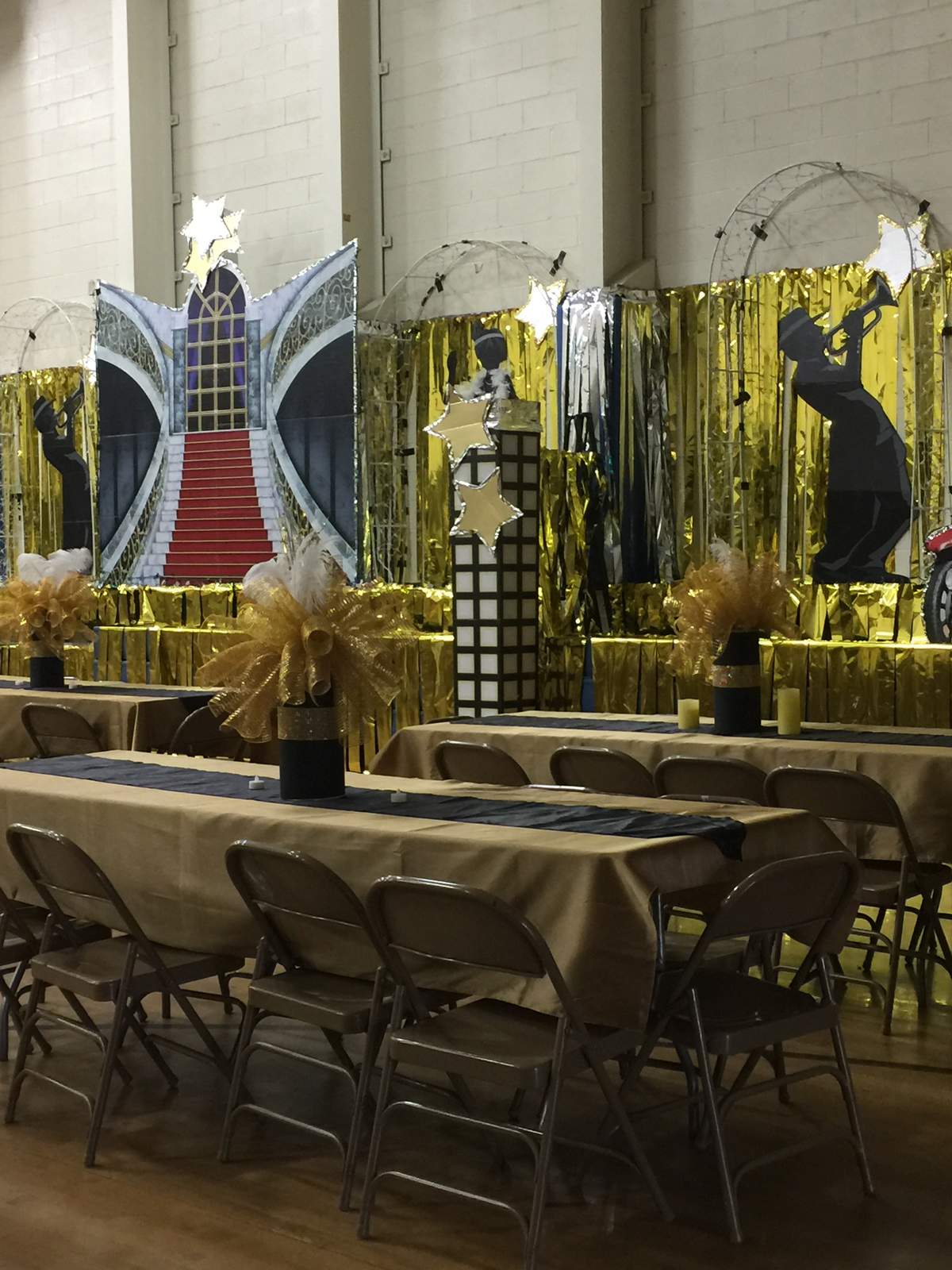 The Great Gatsby Graduation/End of School Party Ideas | Photo 31 of 32 ...