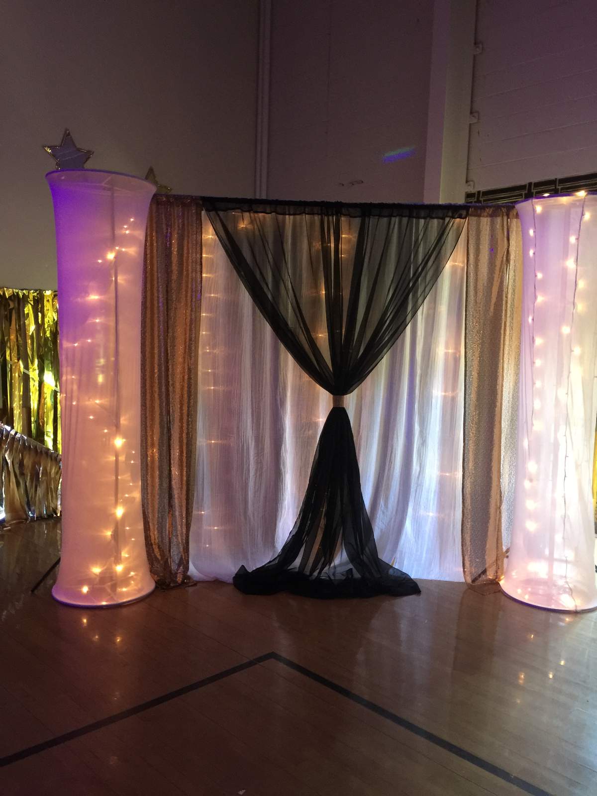 The Great Gatsby Graduation/End of School Party Ideas | Photo 1 of 32 ...