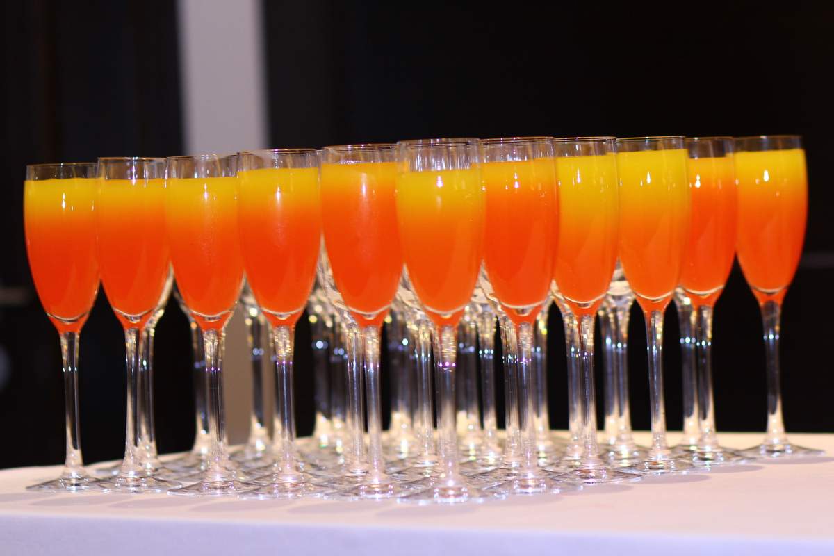 A NIGHT OF GLAM Prom Party Ideas | Photo 8 of 10 | Catch My Party