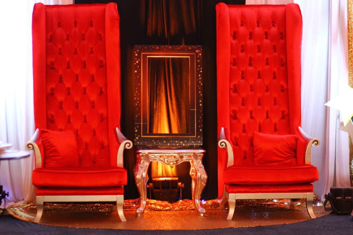 A NIGHT OF GLAM Prom Party Ideas | Photo 8 of 10 | Catch My Party