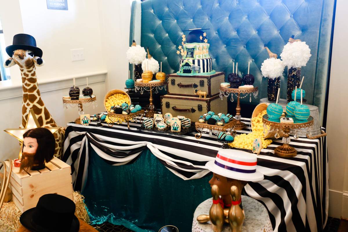 Vintage Circus Graduation/End of School Party Ideas | Photo 1 of 26 ...