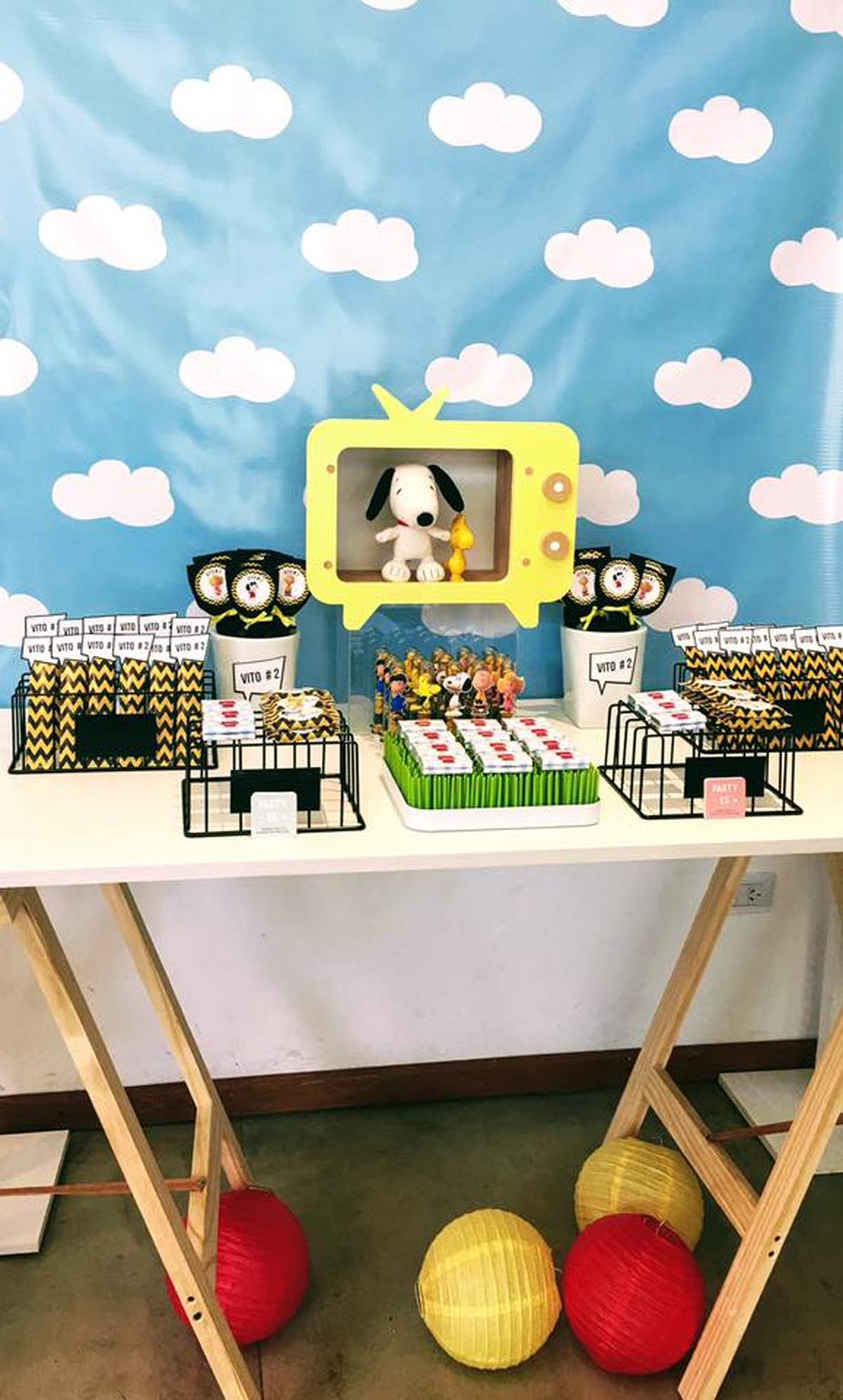 Snoopy Peanuts Party Birthday Party Ideas | Photo 13 of 16 | Catch My Party
