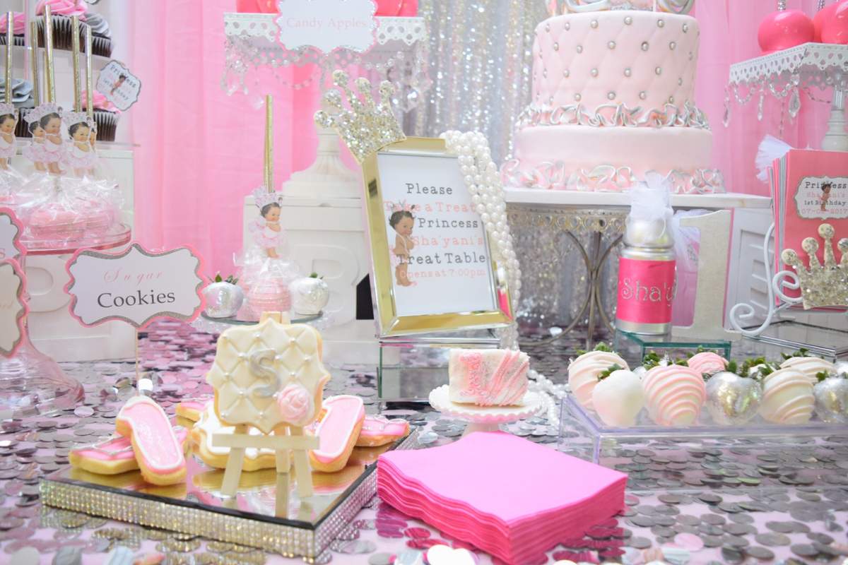 Princess 1st Birthday Birthday Party Ideas | Photo 4 of 35 | Catch My Party