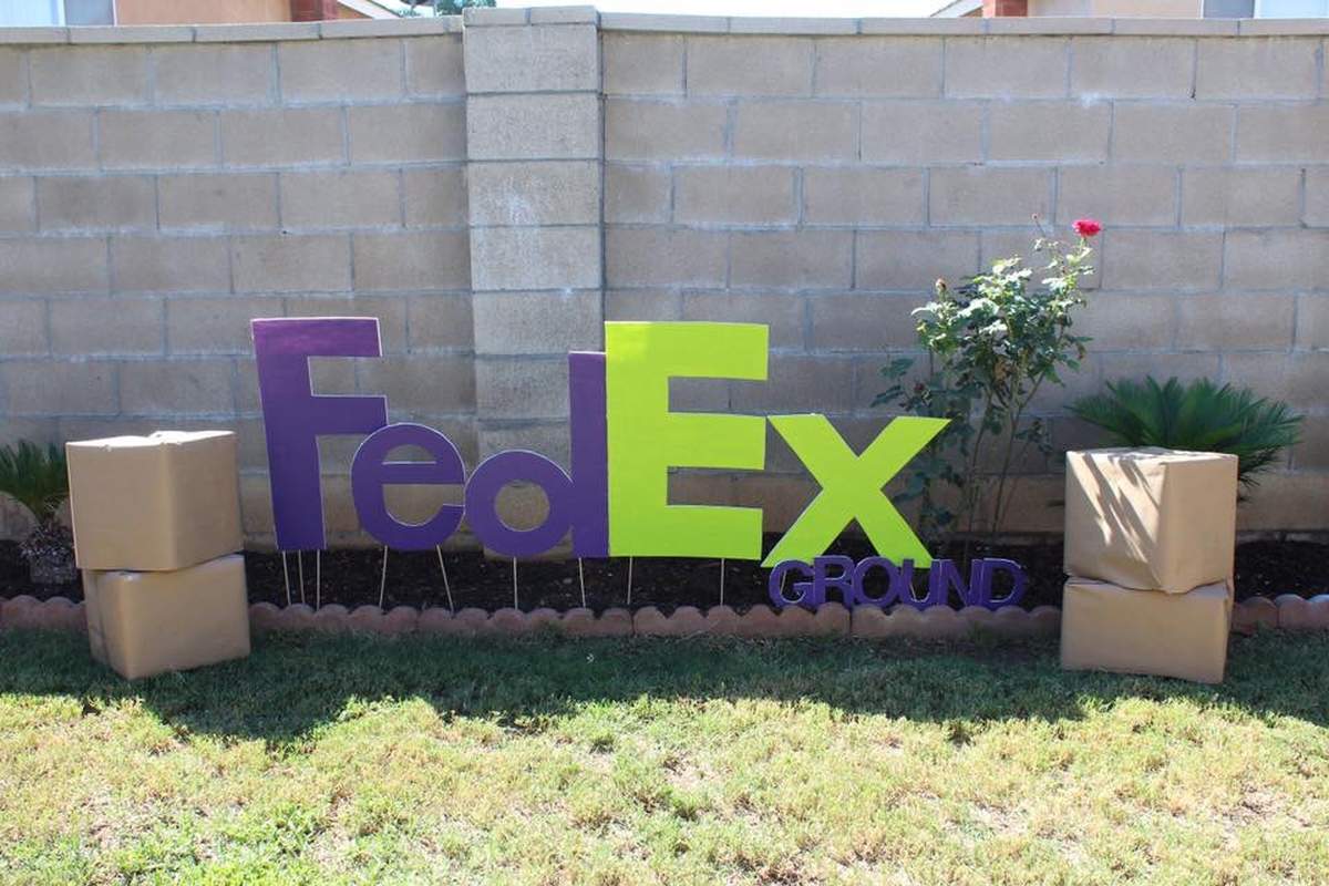 FedEx Delivery Birthday Party Ideas | Photo 4 of 12 | Catch My Party