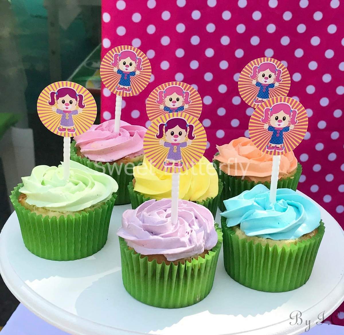 Marti cumple 6 Birthday Party Ideas | Photo 10 of 18 | Catch My Party