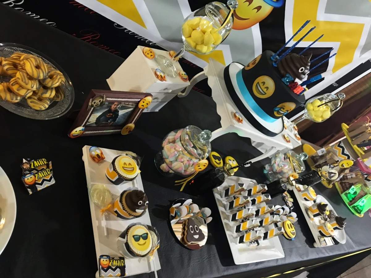 emojis / Birthday "Emoji party" | Catch My Party