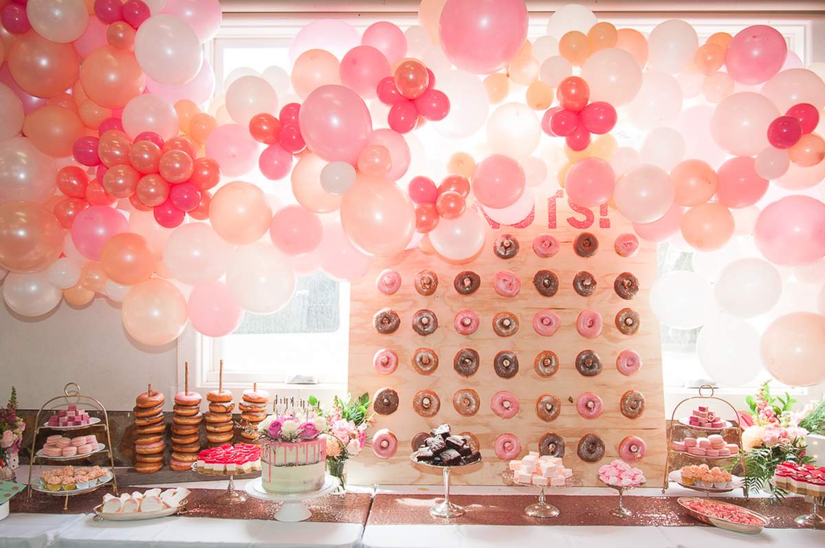 Pink, Pink and more Pink! Birthday Party Ideas | Photo 1 of 22 | Catch ...