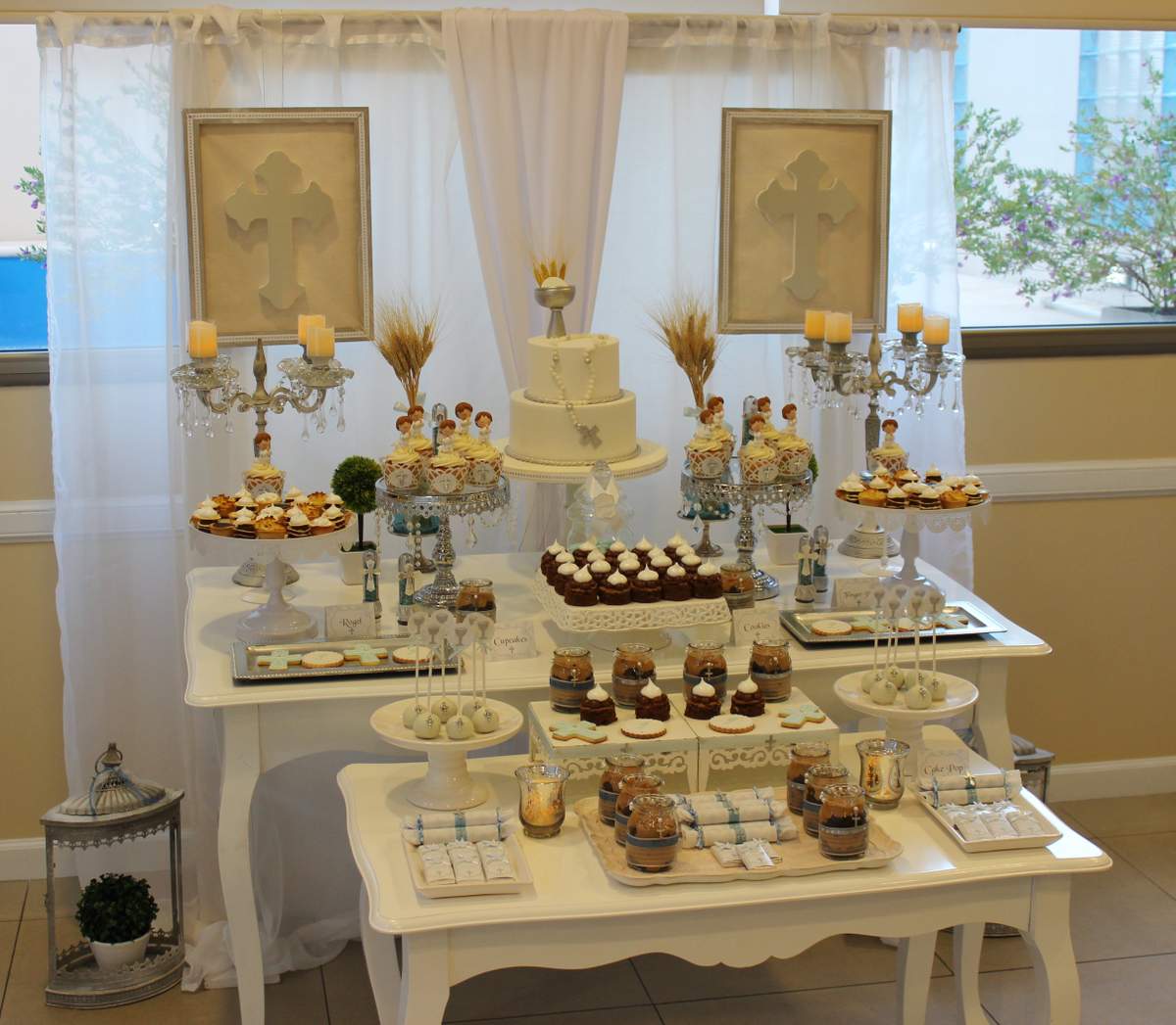 Communion 1er Communion Party Ideas | Photo 2 of 14 | Catch My Party